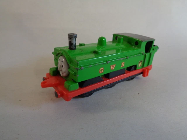 THOMAS THE TANK Engine - Metal Train Engine - Number 8 - G.W.R - by ...