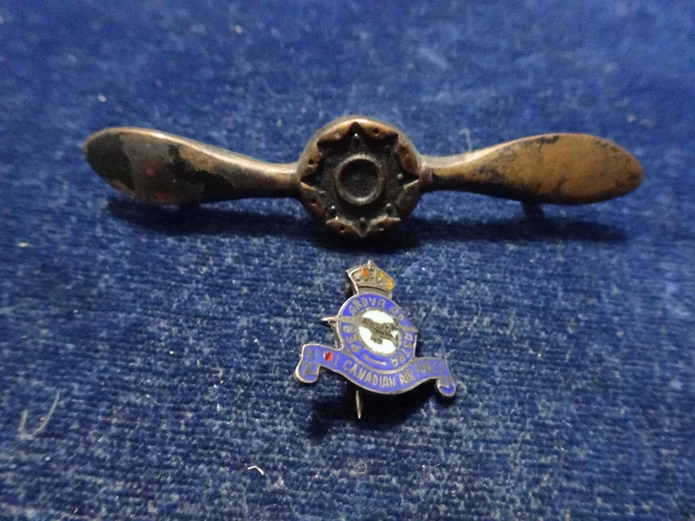 2 ORIG WW2 Badges "RCAF - Royal Canadian Air Force" P6 EUR 5,99 ...