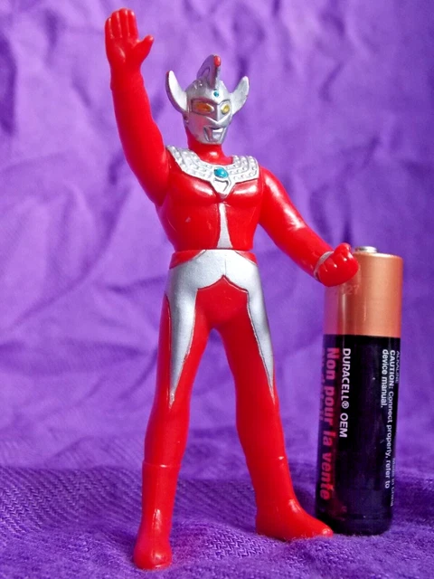 ULTRAMAN TARO SOFUBI SOFVI MINI FIGURE BANDAI 3" 8cm KAIJU GODZILLA UK 🚚 £9.99 - PicClick UK
