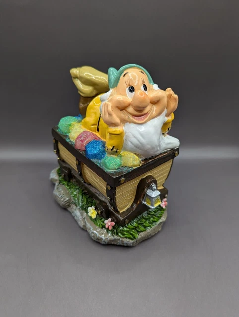 DISNEY SEVEN DWARFS Bashful Mining Cart Garden Statue £15.93 - PicClick UK