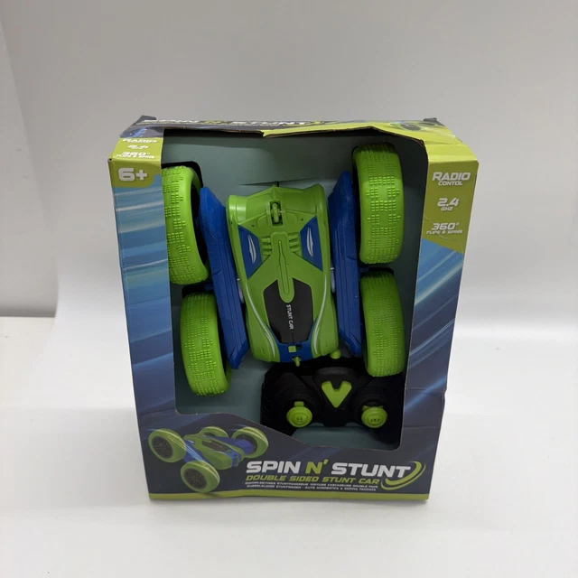 SPIN N STUNT remote control car 1:24 scale Green & Blue 360° flips ...