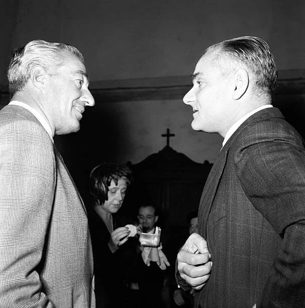 ITALIAN ACTOR AND Director Vittorio De Sica Old Photo 1950S £4.74 ...