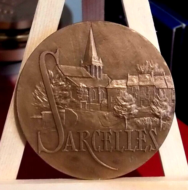 MÉDAILLE EN BRONZE De La Ville De Sarcelles De 1979 EUR 22,00 - PicClick FR