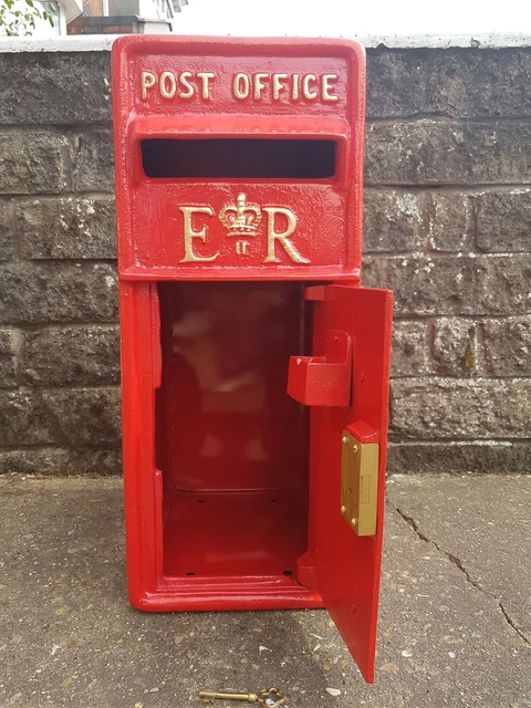 ROYAL MAIL POST Box Cast Iron Letter Box Heavy 2 Keys Post Office ER ...