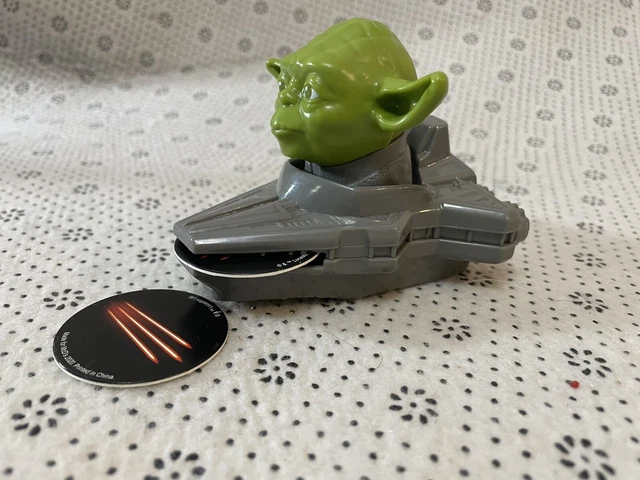 MCDONALD'S 2020 STAR Wars Yoda Disc Launcher w/Two Discs *Works $2.88 ...