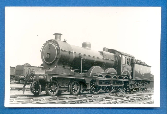 LNER 8529 AT UNKNOWN LOCATION.PHOTOGRAPH 9 x 14cms £1.99 - PicClick UK
