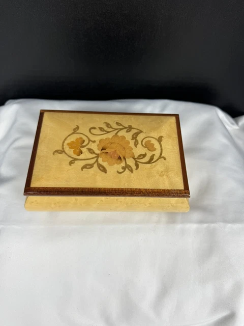 VINTAGE REUGE MUSIC Box Made in Italy.....Works Beautifully £37.79 ...