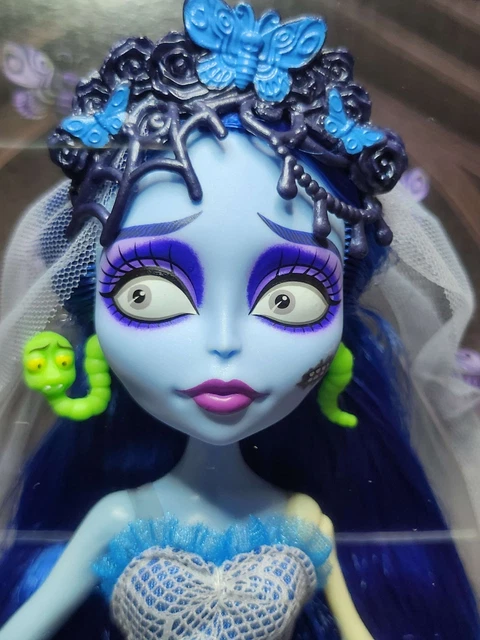 MONSTER HIGH CORPSE Bride Emily Skullector Tim Burton's Doll $250.00 ...