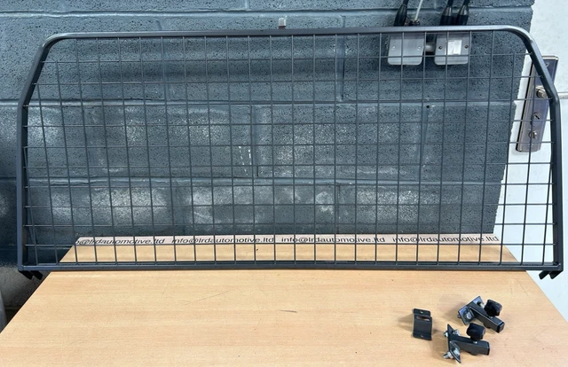 LAND ROVER DEFENDER 90/110 DOG GUARD MESH with Fixings £49.99 - PicClick UK
