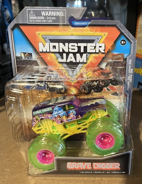 MONSTER JAM TRUCK GRAVE DIGGER 1:64 Series 35 RARE 2024 Street Treats ...