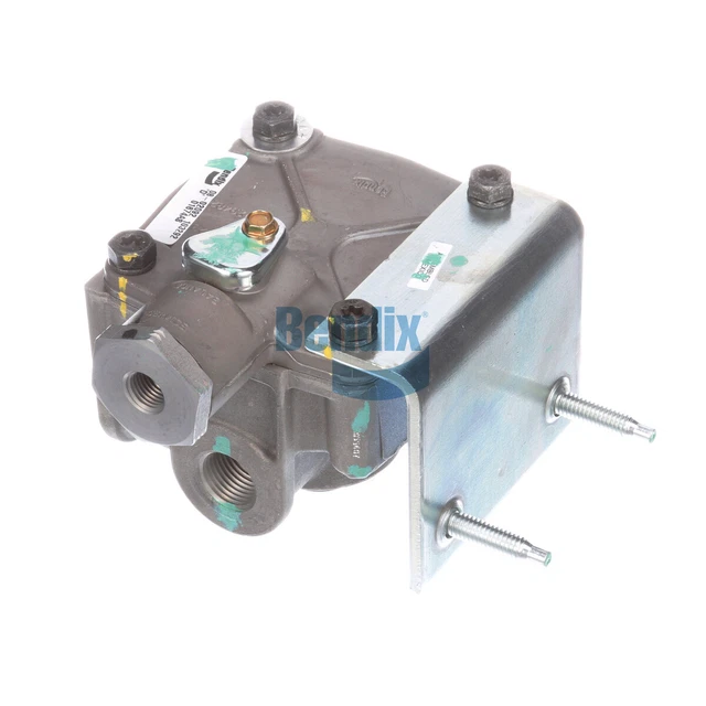 BENDIX 103292N - R-14 Universal Air Brake Relay Valve OEM RKN28071 $95. ...