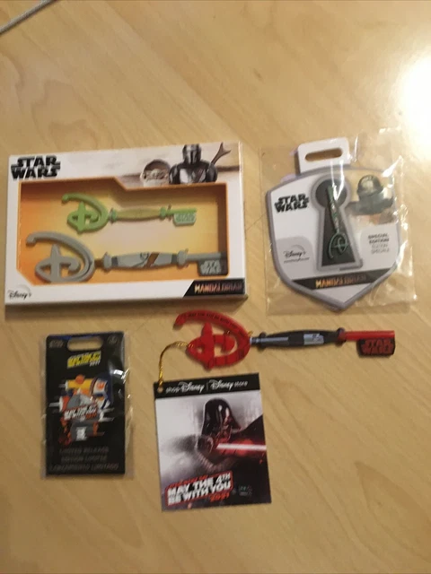 DISNEY STORE STAR Wars Mandalorian Keys + Pin And Star War May The 4th ...