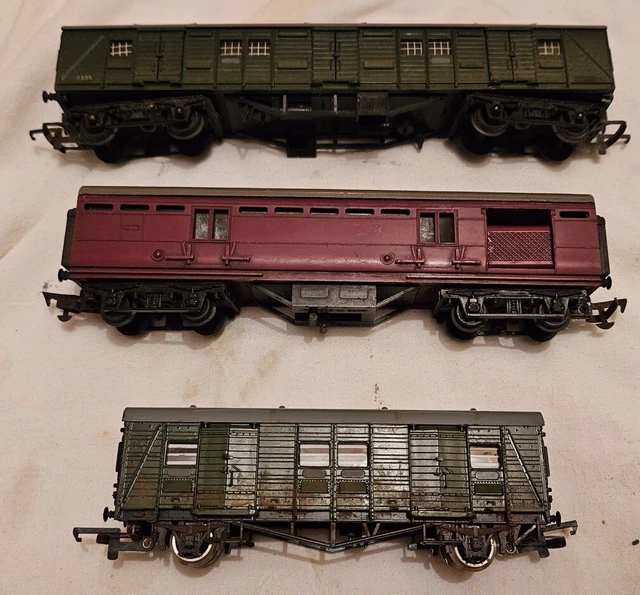 TRIANG WRENN OO Gauge Utility Luggage Vans Royal Mail Coach Southern ...