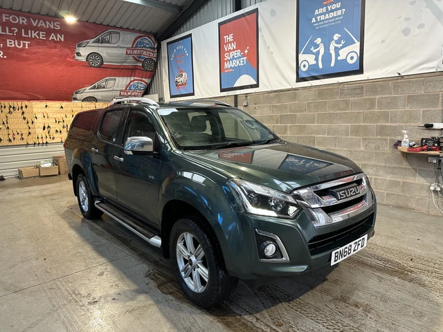 68 PLATE ISUZU D-Max Automatic Double Cab 4x4 Pickup Truck Long MOT ...