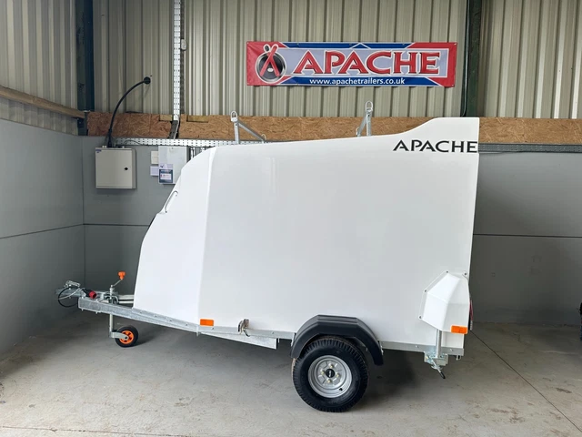 BRAND NEW APACHE BVX64S Box Trailer 8x4 with Roof Bars+Roller Shutter £ ...
