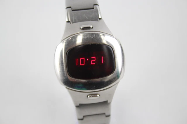 MENS VINTAGE PULSAR Time Computer LED Watch Quartz Working £91.00 ...