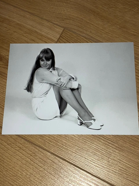 CAROL CLEVELAND PHOTOGRAPH. Monty Python legendary actress EUR 14,24 ...