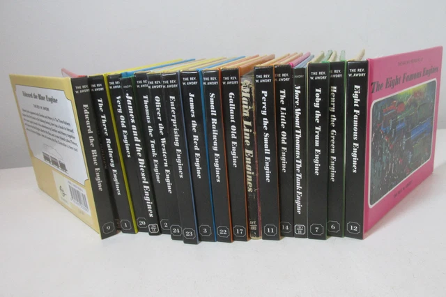 THOMAS THE TANK Engine book series x 18 volume set, job lot. £4.99 ...