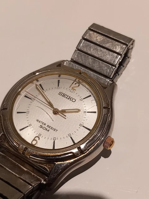 VINTAGE SEIKO WATCH Gents V701-2220 Quartz Watch 90s New Battery Recent Service £31.91 - PicClick UK