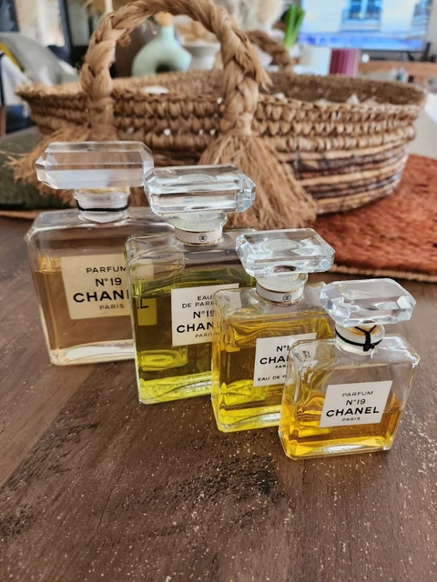 4 FLACONS DE Parfum Factice Chanel N°19 EUR 79,99 - PicClick FR