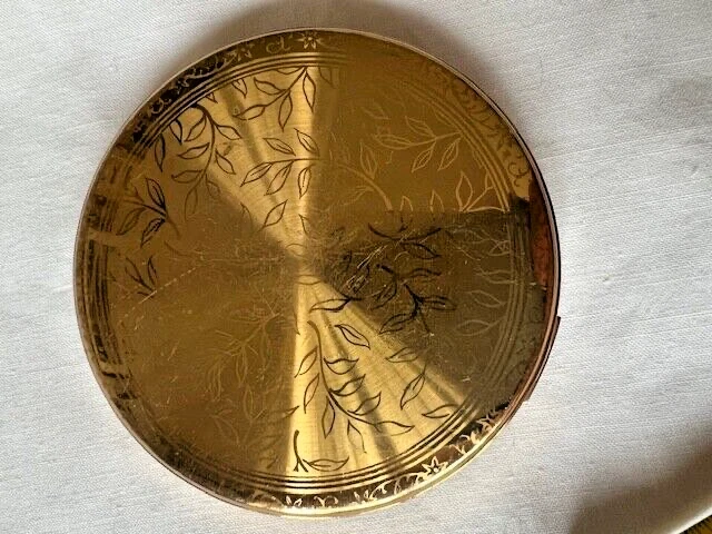 VINTAGE COMPACT COLLECTION from 1930s onwards some with original powder ...