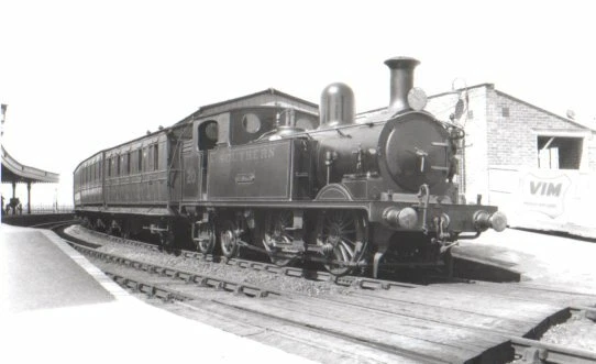 RAIL PHOTO SR LSWR 044t 20 Ryde Esplanade station Hampshire IOW IWC £2. ...