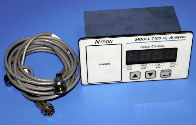 NTRON MODEL 7100 O2 Analyzer Trace Oxygen 7124Be-N1/Vacuum, D7-01-7124 ...