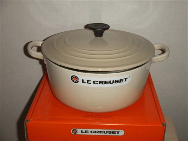 LE CREUSET 22CM IH Enamel Pot Cocotte Rondo DUNE ALMOND NEW EUR 556,32 ...
