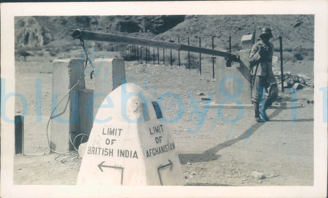 1930S WEST RIDING Rgt Soldiers Photo, Border stone British India ...