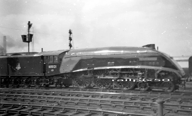 ORIGINAL LARGER RAILWAY NEGATIVE. RA89. A4 steam loco 60021 Doncaster ...