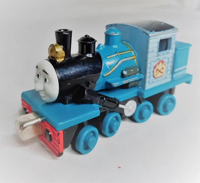 THOMAS THE TANK Engine And Friends Take N Play Roaring Dino Run £1.50 ...