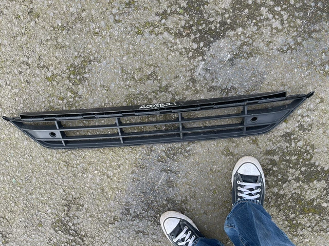 GENUINE VOLVO XC90 Front Lower Bumper Spoiler Grille 2020-2022 32345820 ...