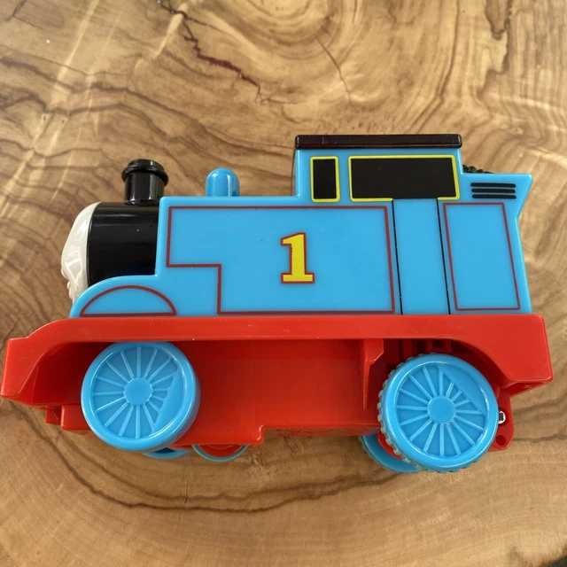 THOMAS THE TANK Engine Train Talking Motorised 2012 Gullane Mattel £3. ...