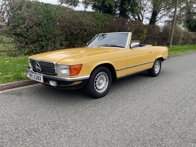 MERCEDES BENZ 280SL. R107. Convertible. Automatic. Yellow. Very Low ...
