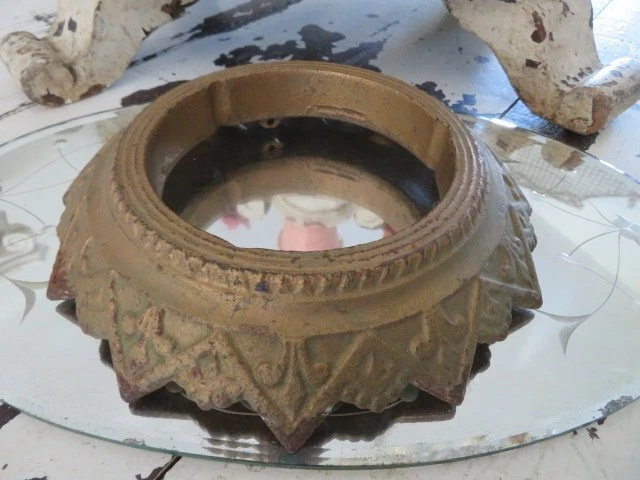 FABULOUS OLD VINTAGE Heavy Cast Iron Metal BASE Plateau Pedestal Riser ...