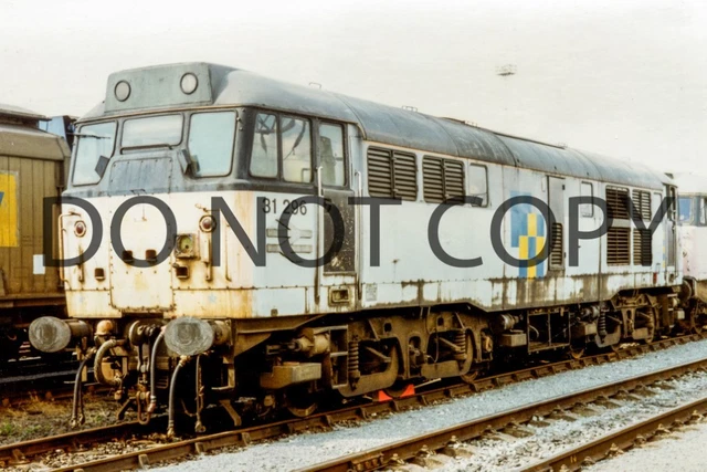 UK DIESEL TRAIN Railway Photograph Of Class 31 31296 Loco. (Rm31-368) £ ...
