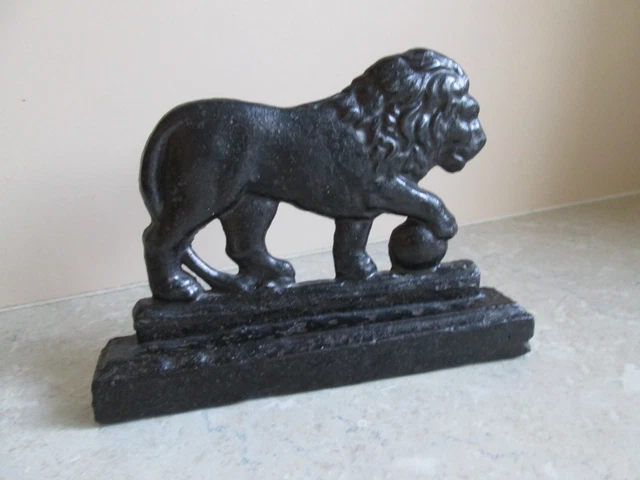 ANTIQUE CAST IRON Lion With Globe / Ball Flatback Ornament / Doorstop ...