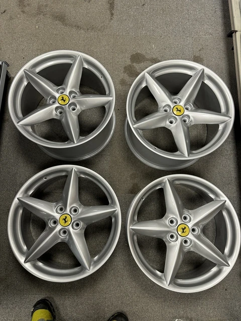 GENUINE FERRARI 360 Modena Spider 18" Inch 5 Star Spoke Silver Alloy ...