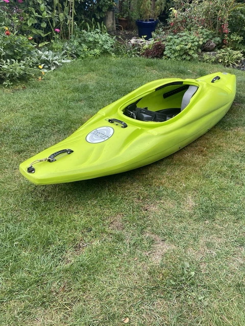 RIOT BOOSTER 60 Kayak Single Seat Use in Great Condition £200.00 ...