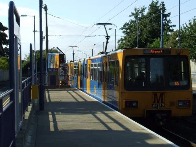 PHOTO 6X4 BANK Foot Metro station Kenton Bankfoot An airport bound ...