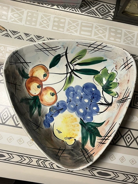 CORBEILLE À FRUIT Plat en Faïence Signé LUSAR Largeur 26cm hauteur 8cm ...