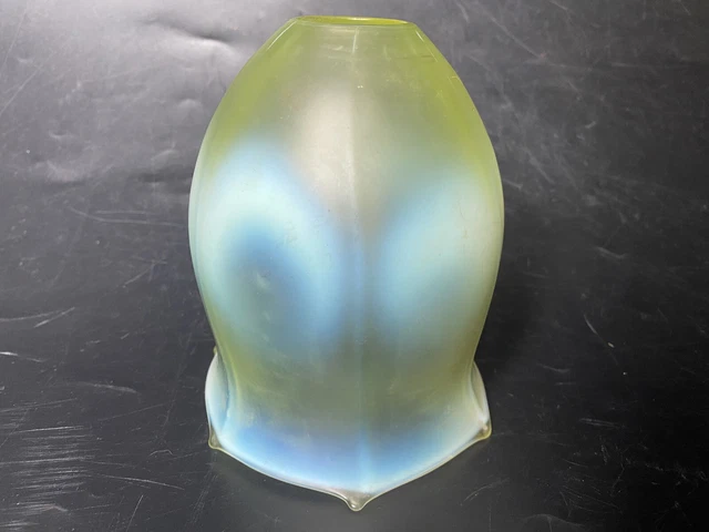 ANCIENNE TULIPE DE Lampe En Verre Ouraline Vaseline Art Nouveau Was ...
