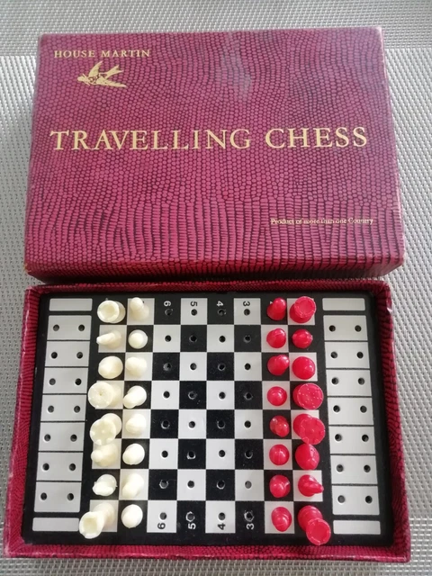 VINTAGE 1950'S HOUSE Martin Travelling Chess Set Complete in Very Good ...