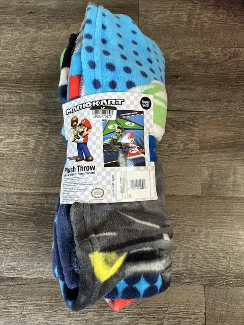 NINTENDO MARIO AND Luigi MarioKart 48" X 60" Throw Blanket £21.36 ...