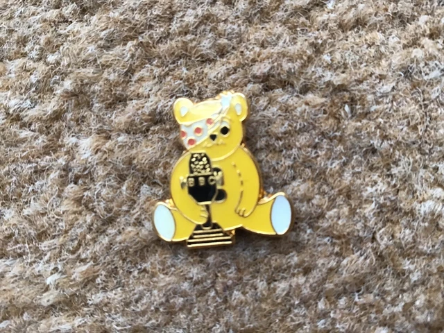 BBC CHILDREN IN Need Pudsey Bear Microphone Tiny Enamel Pin Badge £4.50 ...