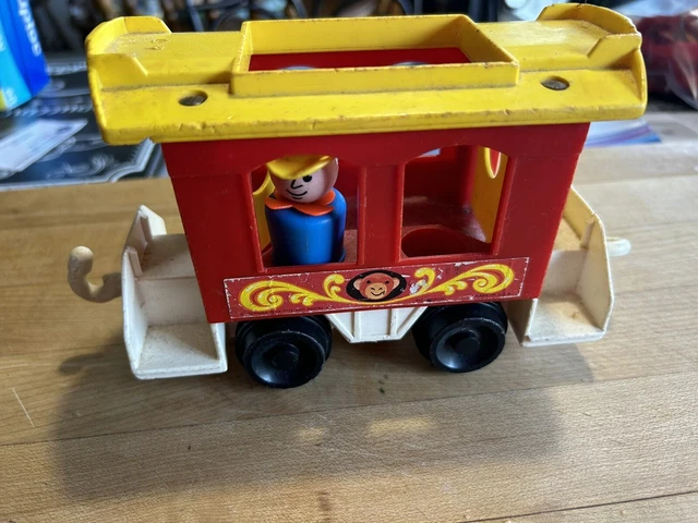 VINTAGE FISHER PRICE Little People Play Family Circus Train 991 MONKEY ...
