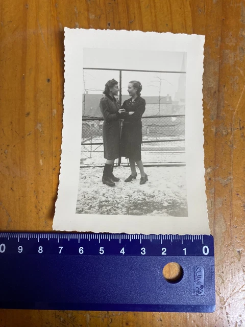 Foto 2 Wk Bdm Hübsche Damen Mädchen Frau Girl Militaria Nachlass Ww2
