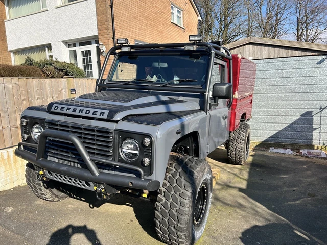 LAND ROVER DEFENDER 90 / 110 Truck Cab /Hi Cap HCPU Roll Cage £300.00 ...