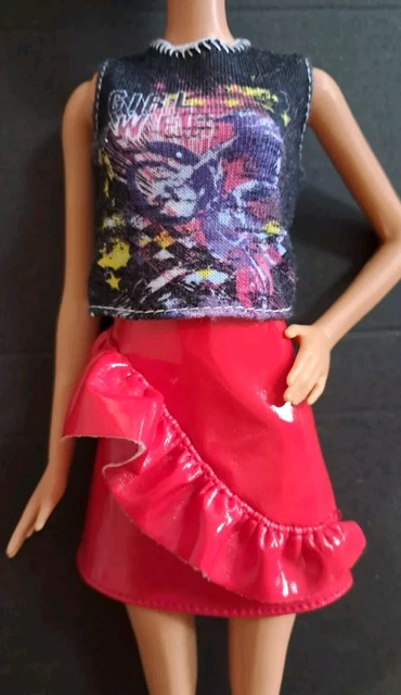 BARBIE FASHION DOLL Clothes Fashionista Girl Power Top & Red Frill PVC ...