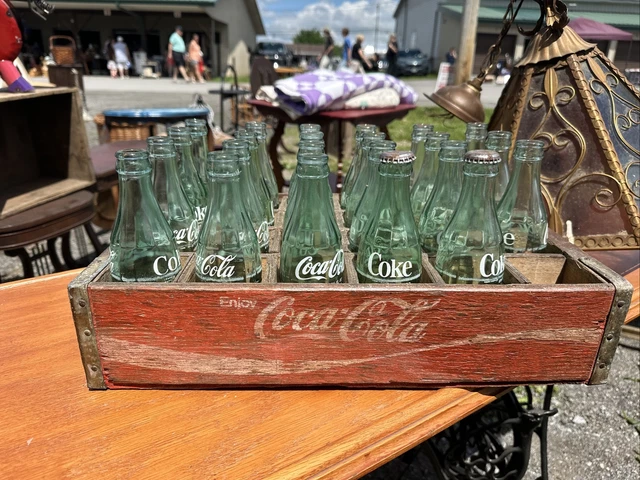 VINTAGE COCA COLA Red Wooden Soda Pop 24 bottle Crate With Bottles £112 ...